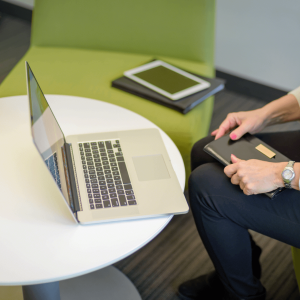 Comprehensive Budtender Training Guide for Dispensaries - IndicaOnline